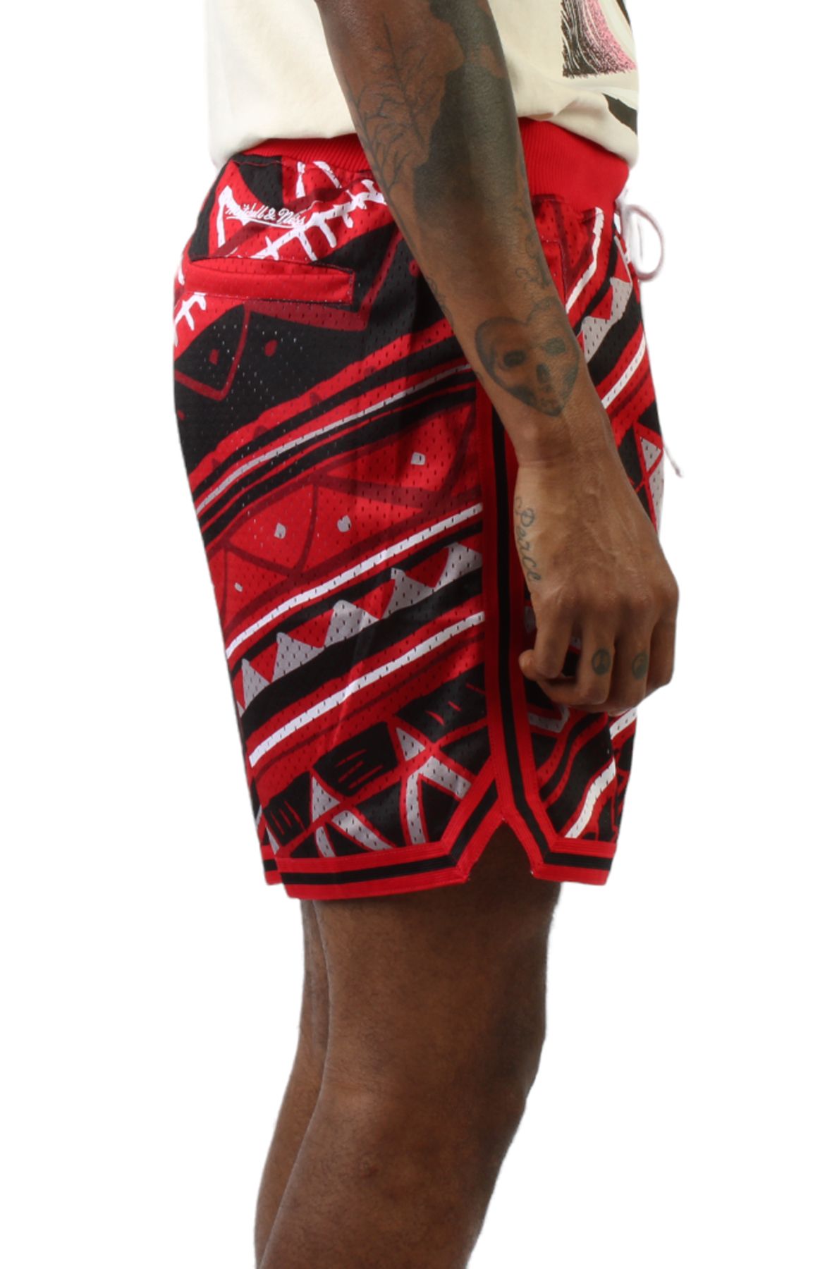 MITCHELL AND NESS Chicago Bulls Game Day Pattern Short PSHR5599 ...
