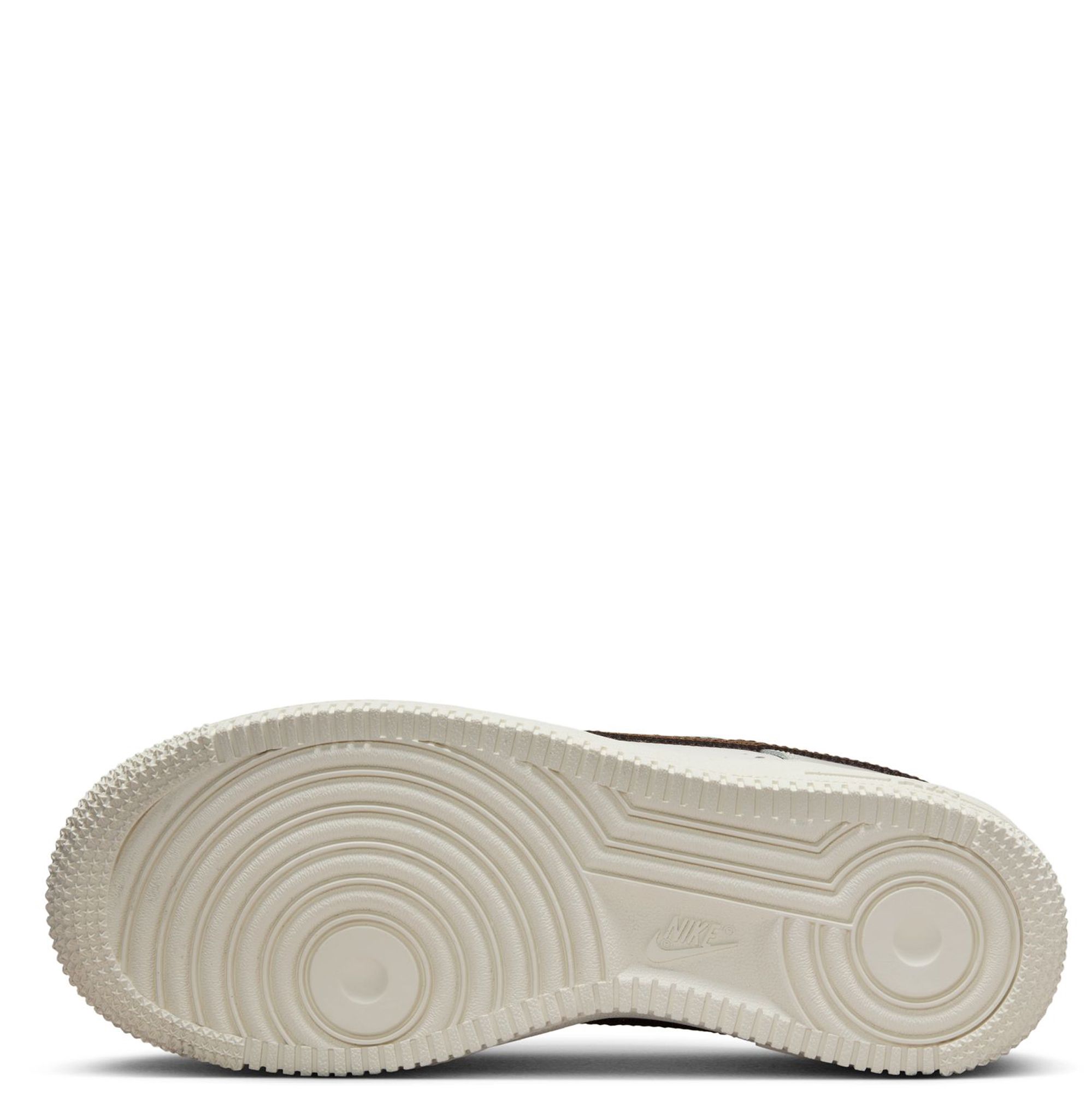 NIKE Grade School Air Force 1 LV8 FV3702 121 - Shiekh