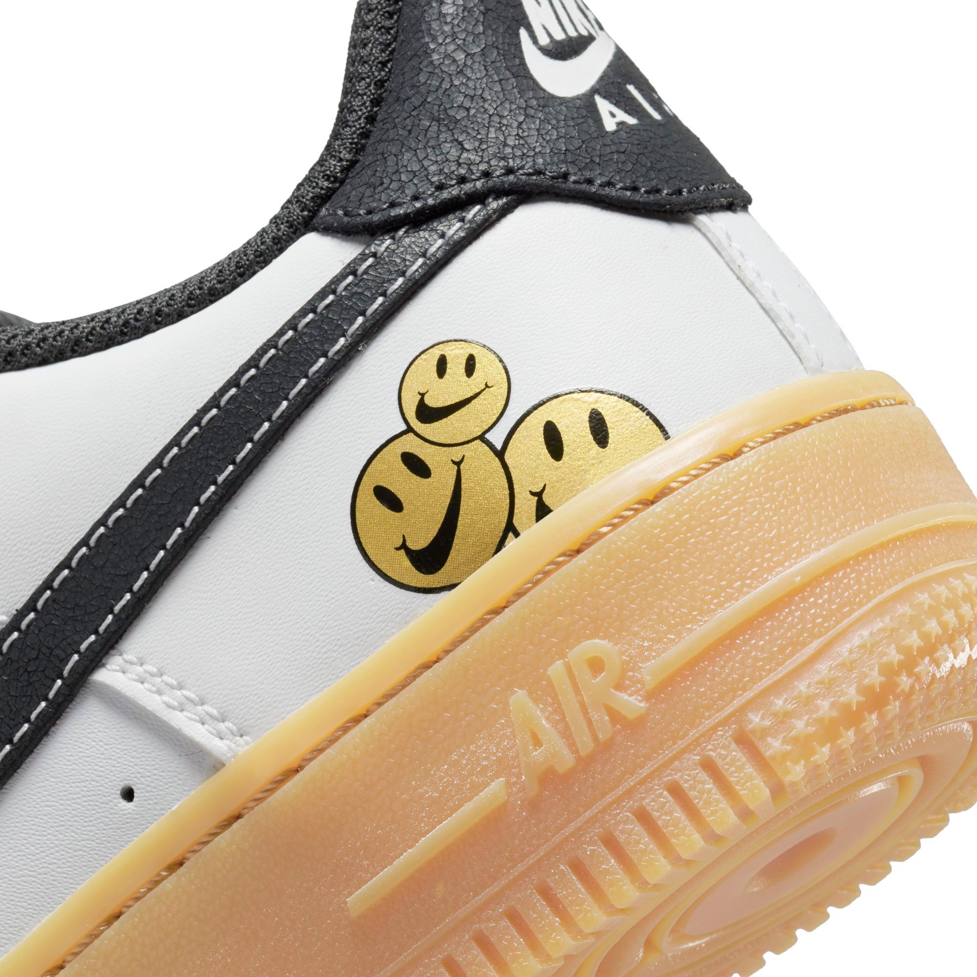 NIKE (GS) Air Force 1 LV8 DO5854 100 - Shiekh