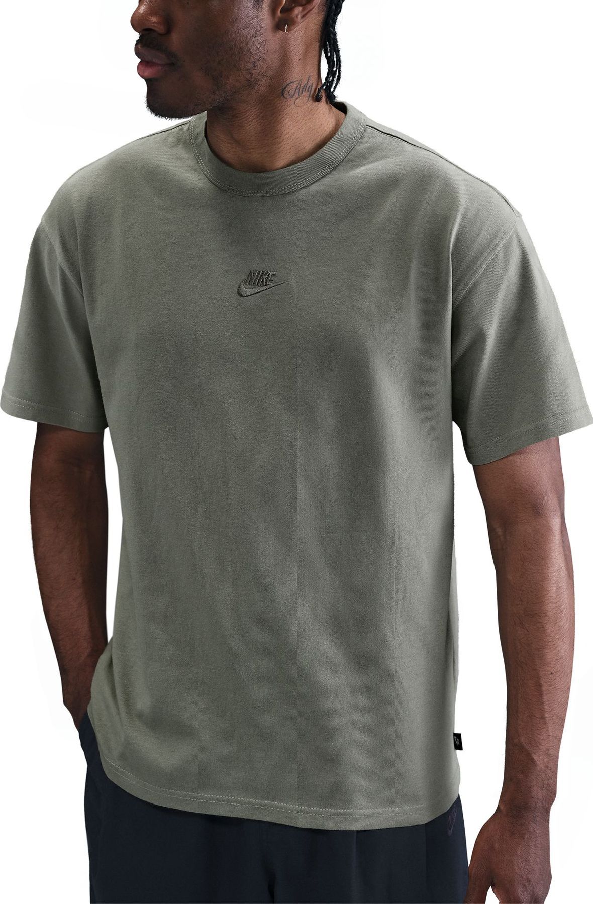 NIKE Sportswear Premium Essentials T-Shirt DO7392 320 - Shiekh