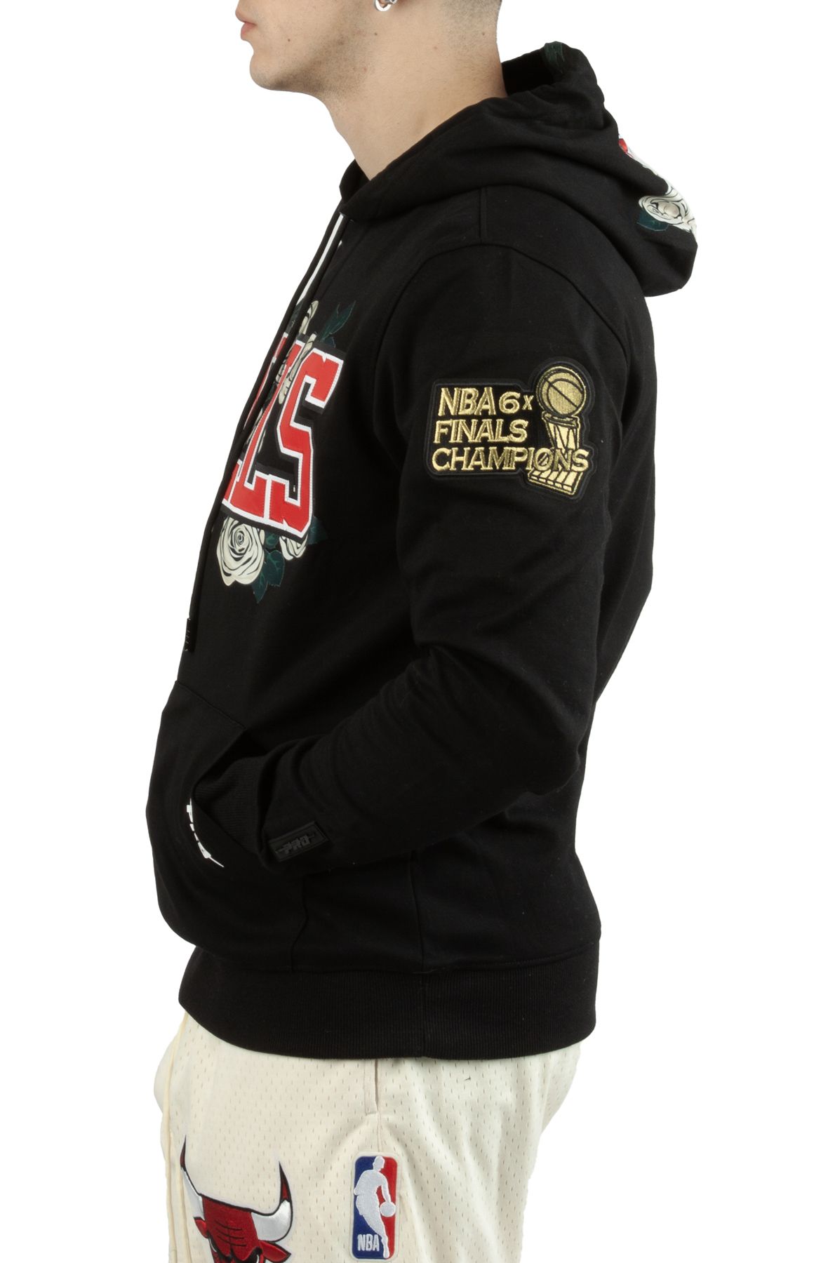 PRO STANDARD Bulls Roses Hoodie BCB555745-BLK - Shiekh