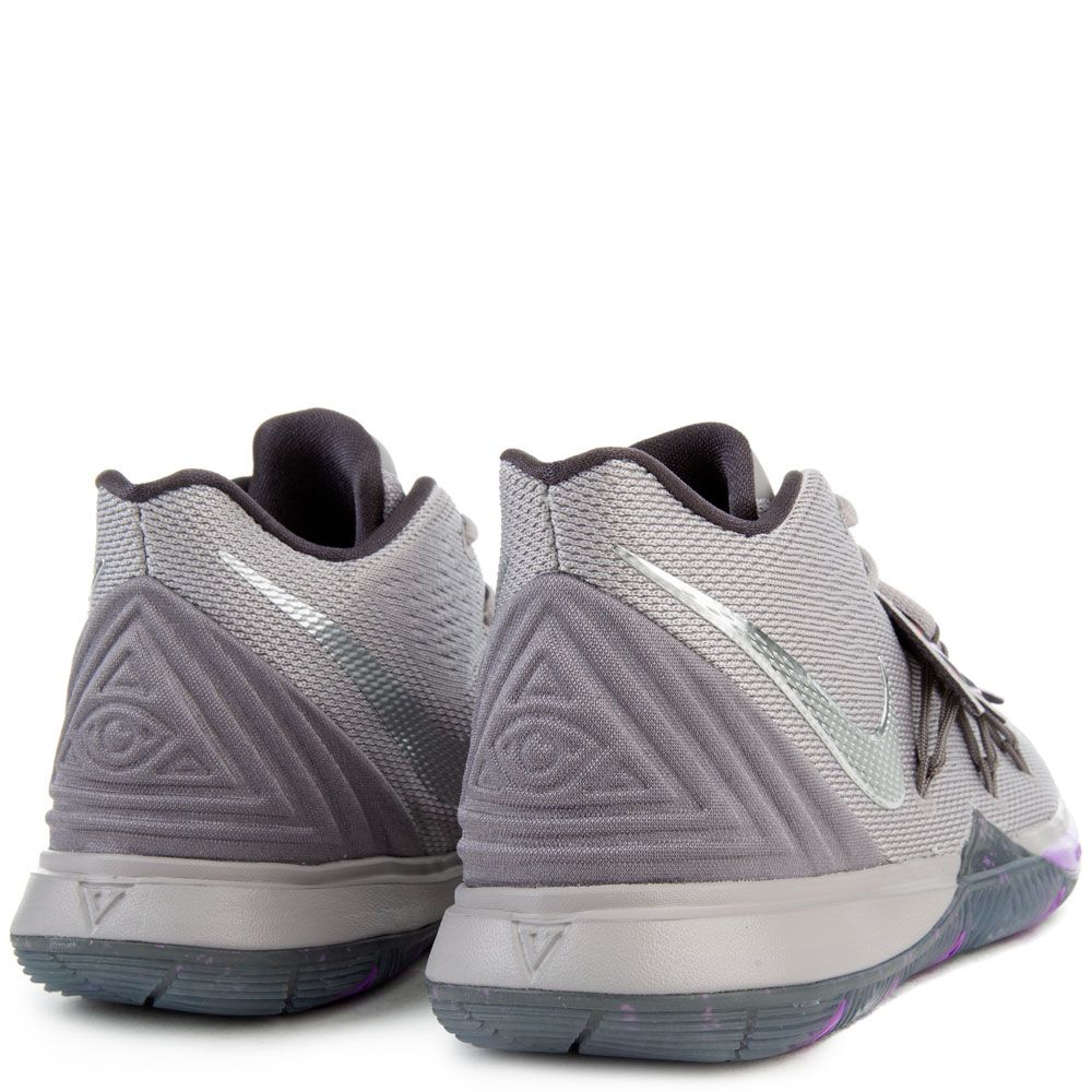 NIKE (GS) Kyrie 5 AQ2456 001 - Shiekh