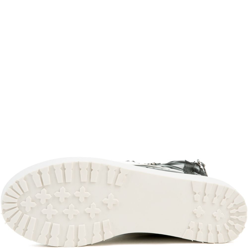 CAPE ROBBIN Trixi-1 Black Platform Sneaker TRIXI-1/BLACK - Shiekh