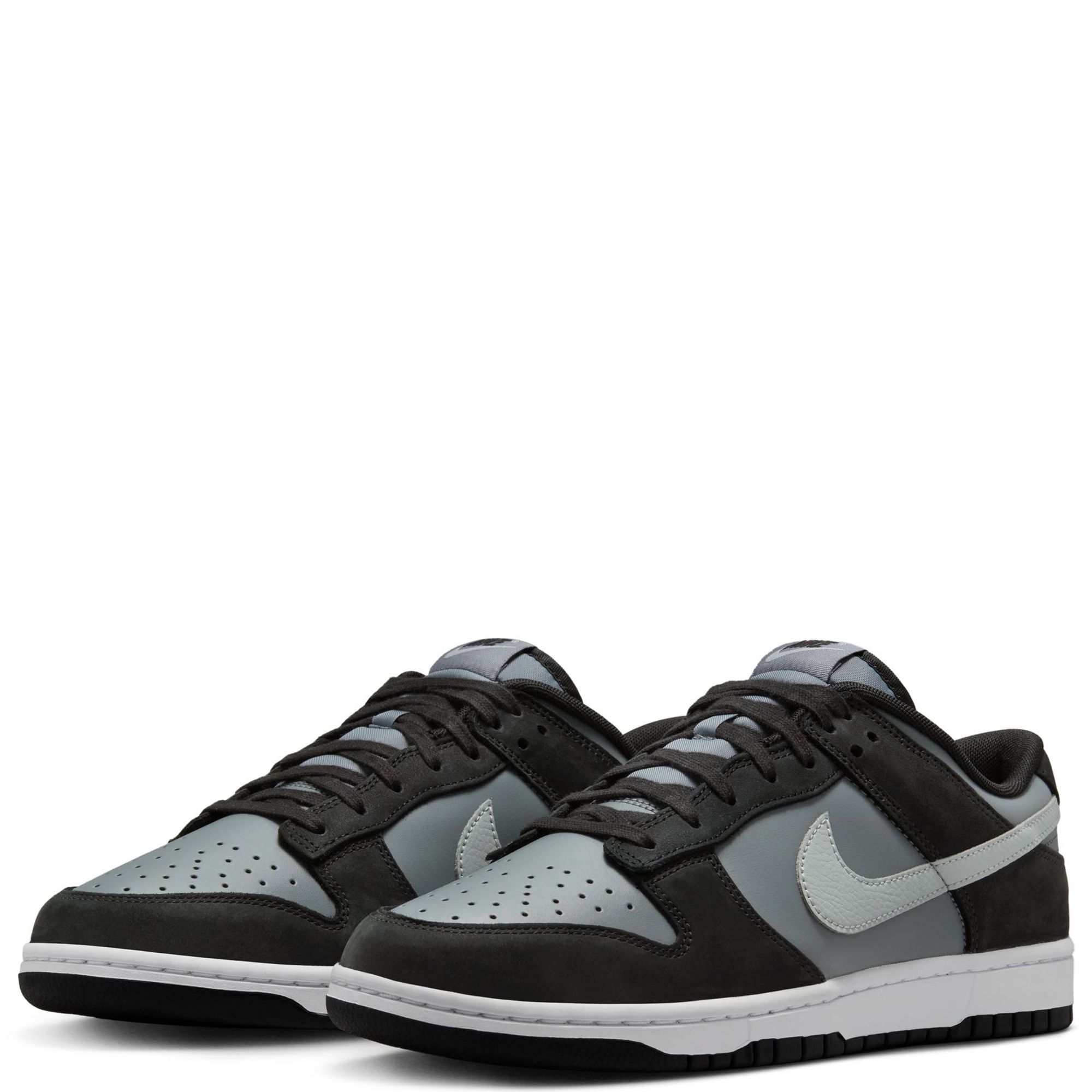 NIKE Dunk Low IB3079 001 - Shiekh