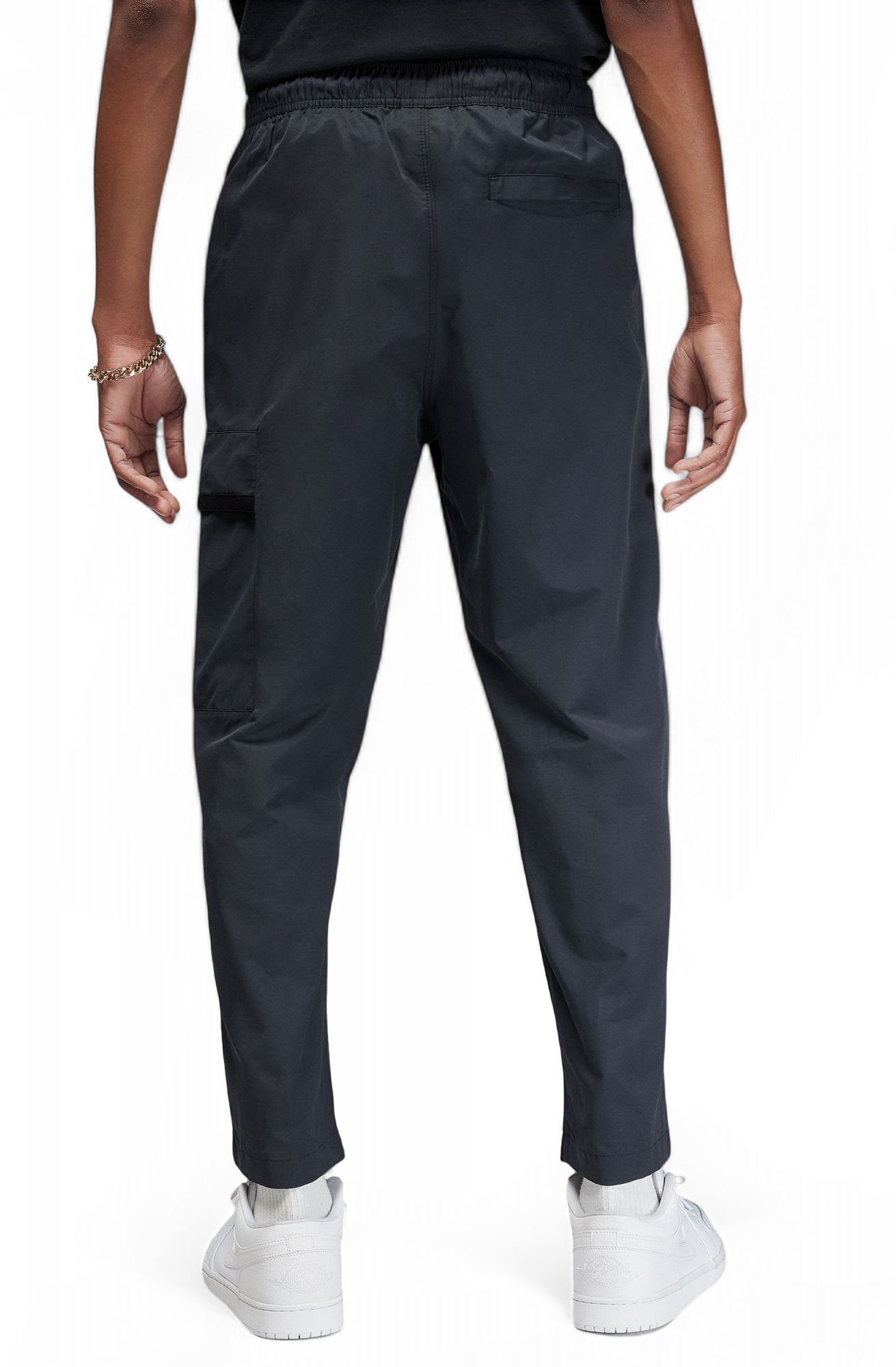 JORDAN Essentials Woven Pants FN4539 010 - Shiekh