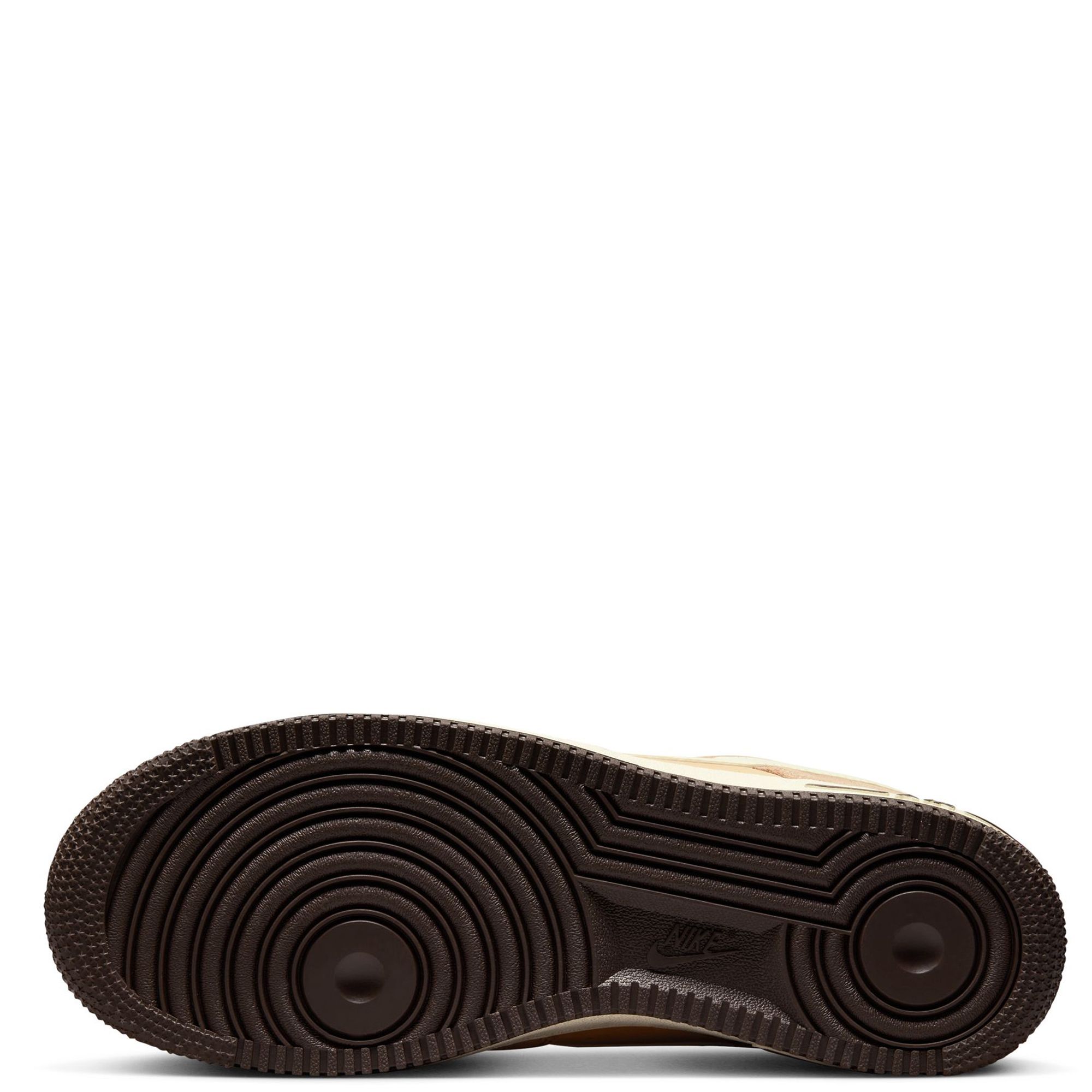 NIKE Air Force 1 '07 LV8 FB8878 200 - Shiekh