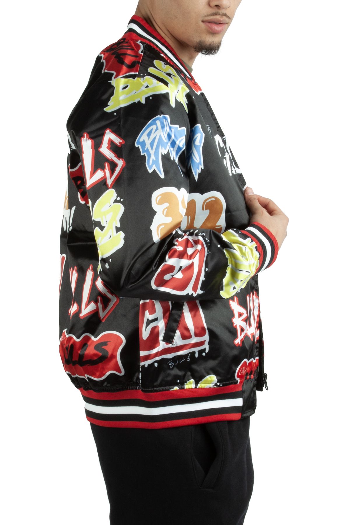 MITCHELL AND NESS Slap Sticker Reversible Jacket Chicago Bulls OJZP4770 ...