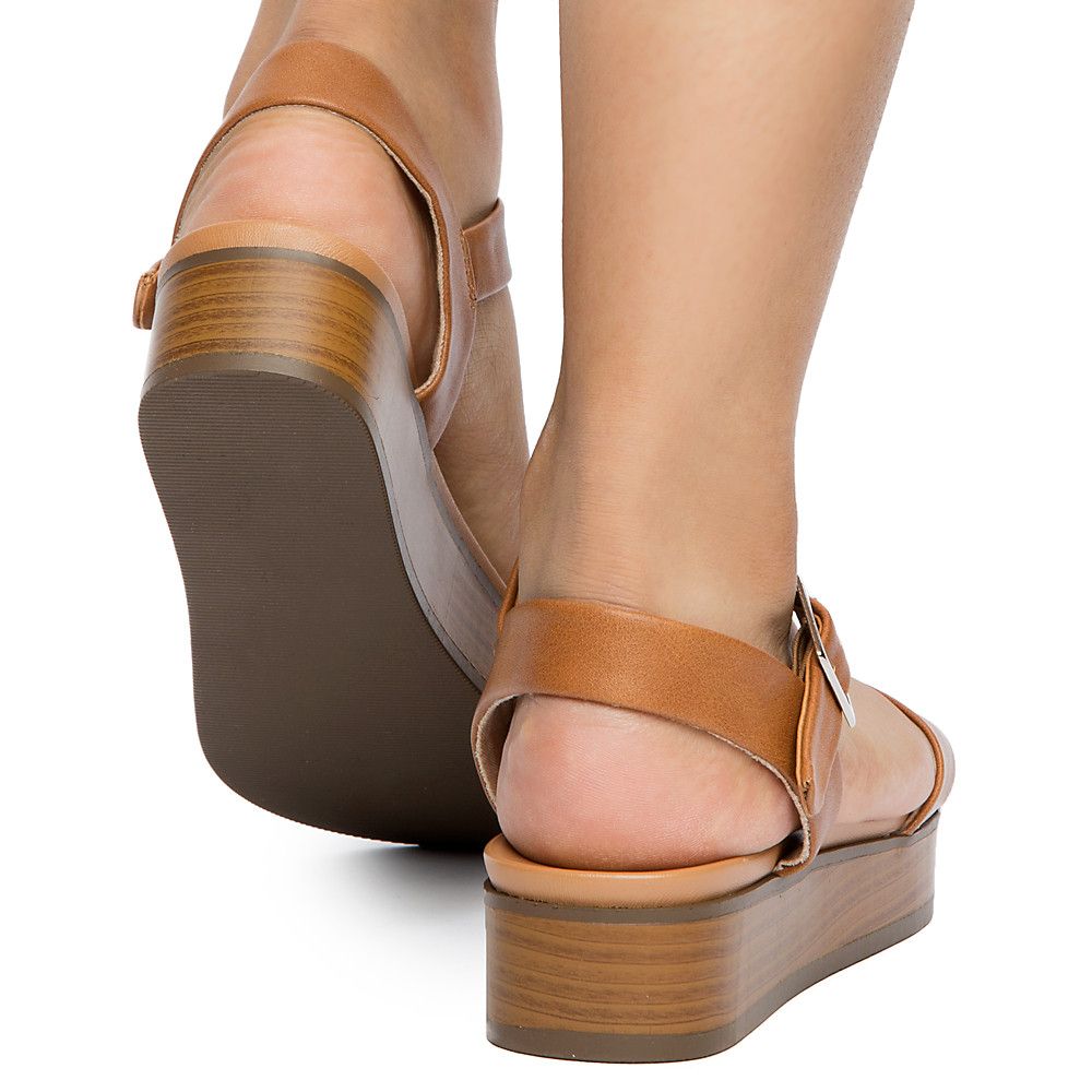 FORTUNE DYNAMICS FD Nebula-S Sandals FD NEBULA-S-TAN - Shiekh