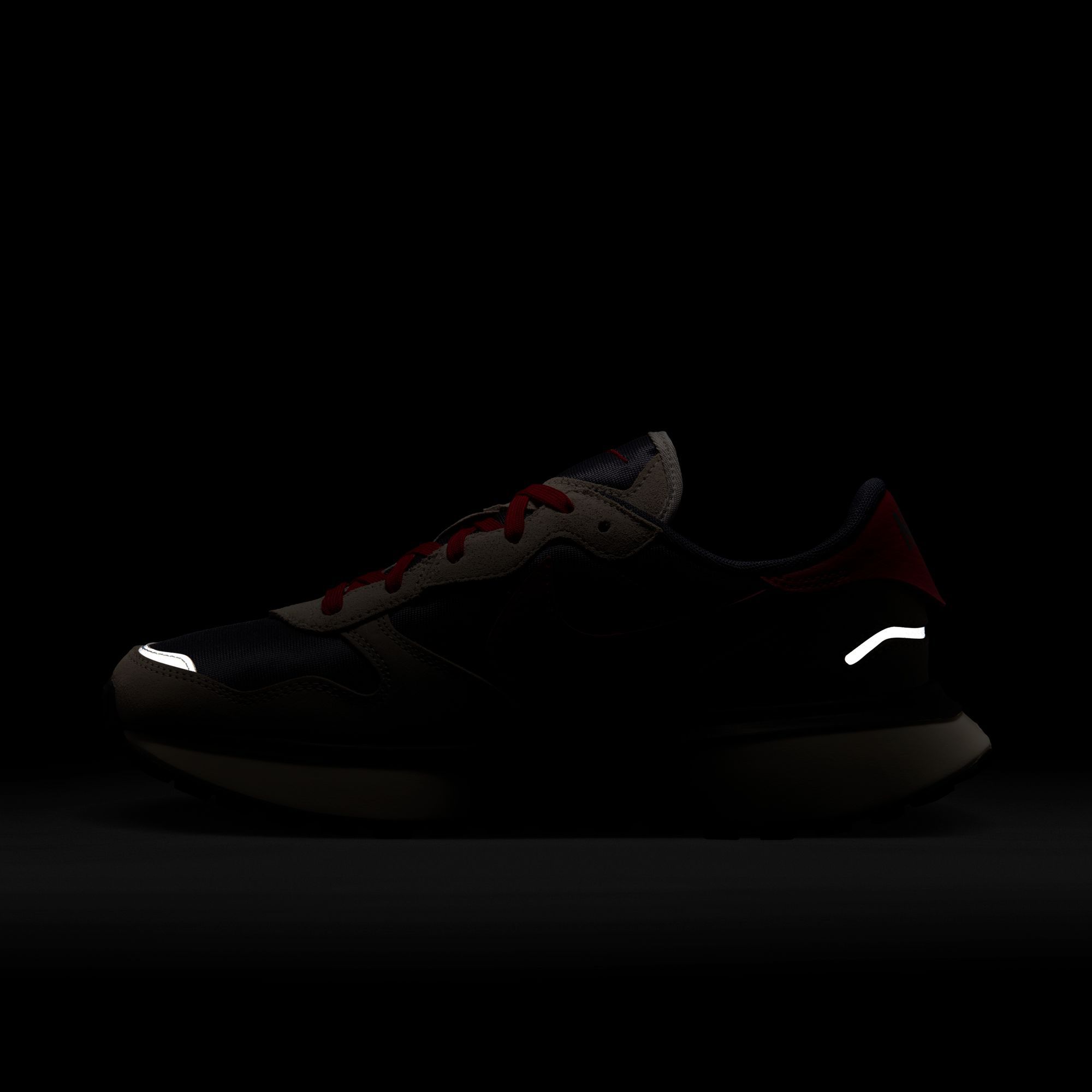 NIKE Phoenix Waffle FD2196 400 - Shiekh