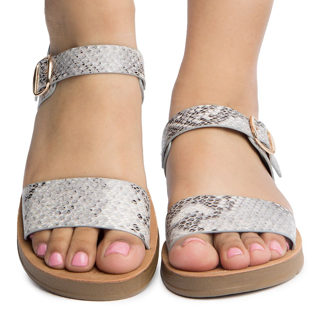 FORTUNE DYNAMICS Plenty-S Flat Sandals FD PLENTY-S-BGE - Shiekh