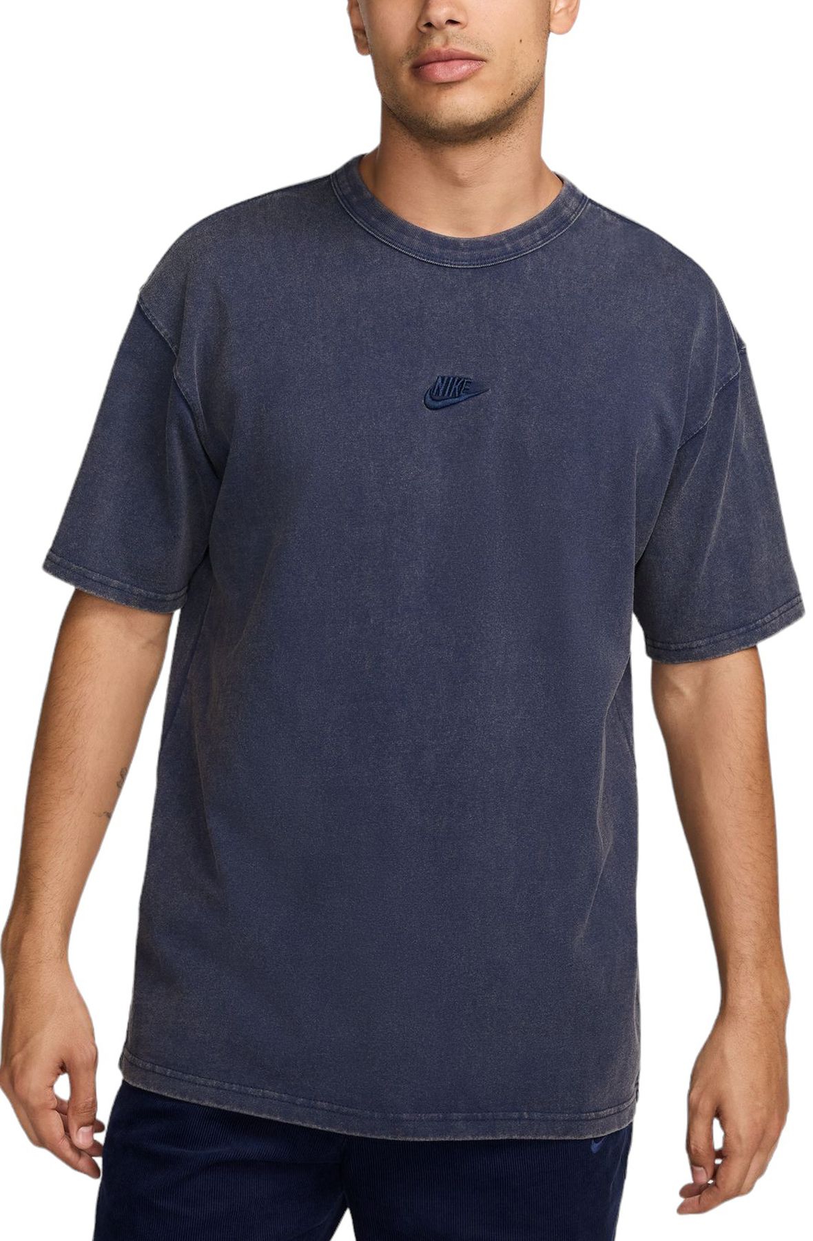 NIKE Premium Essentials T-Shirt FZ5383 410 - Shiekh NIKE Premium Essentials T-Shirt FZ5383 410 - Shiekh