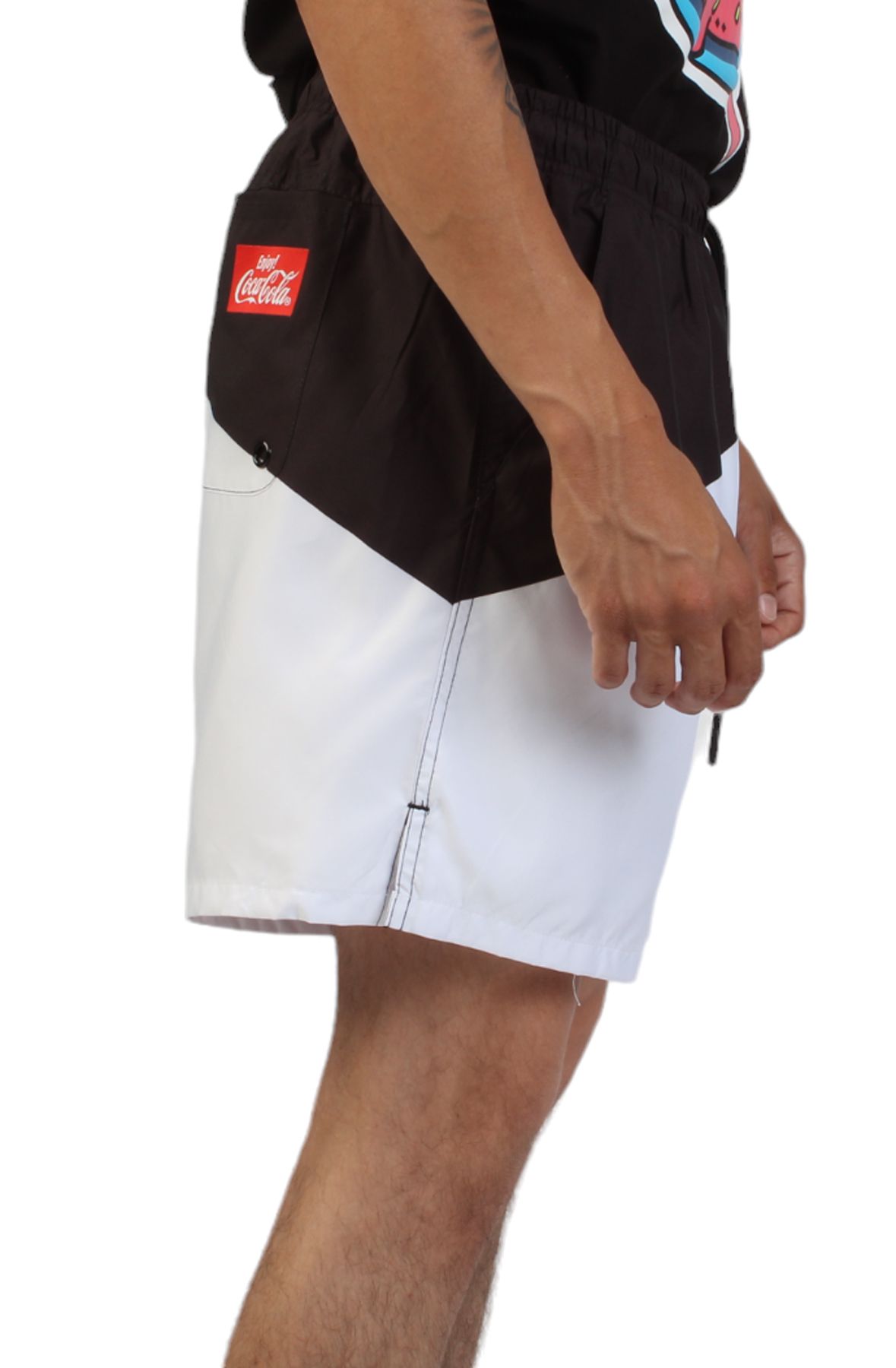 MAXIMA Coke Short O730068-BW - Shiekh