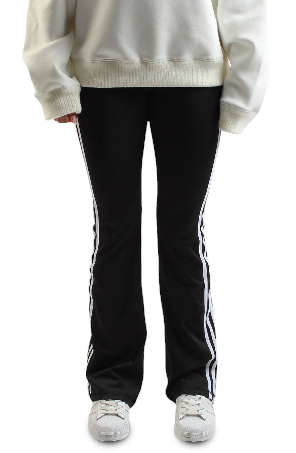 ADIDAS TE 3S FLARED HL0002 - Shiekh