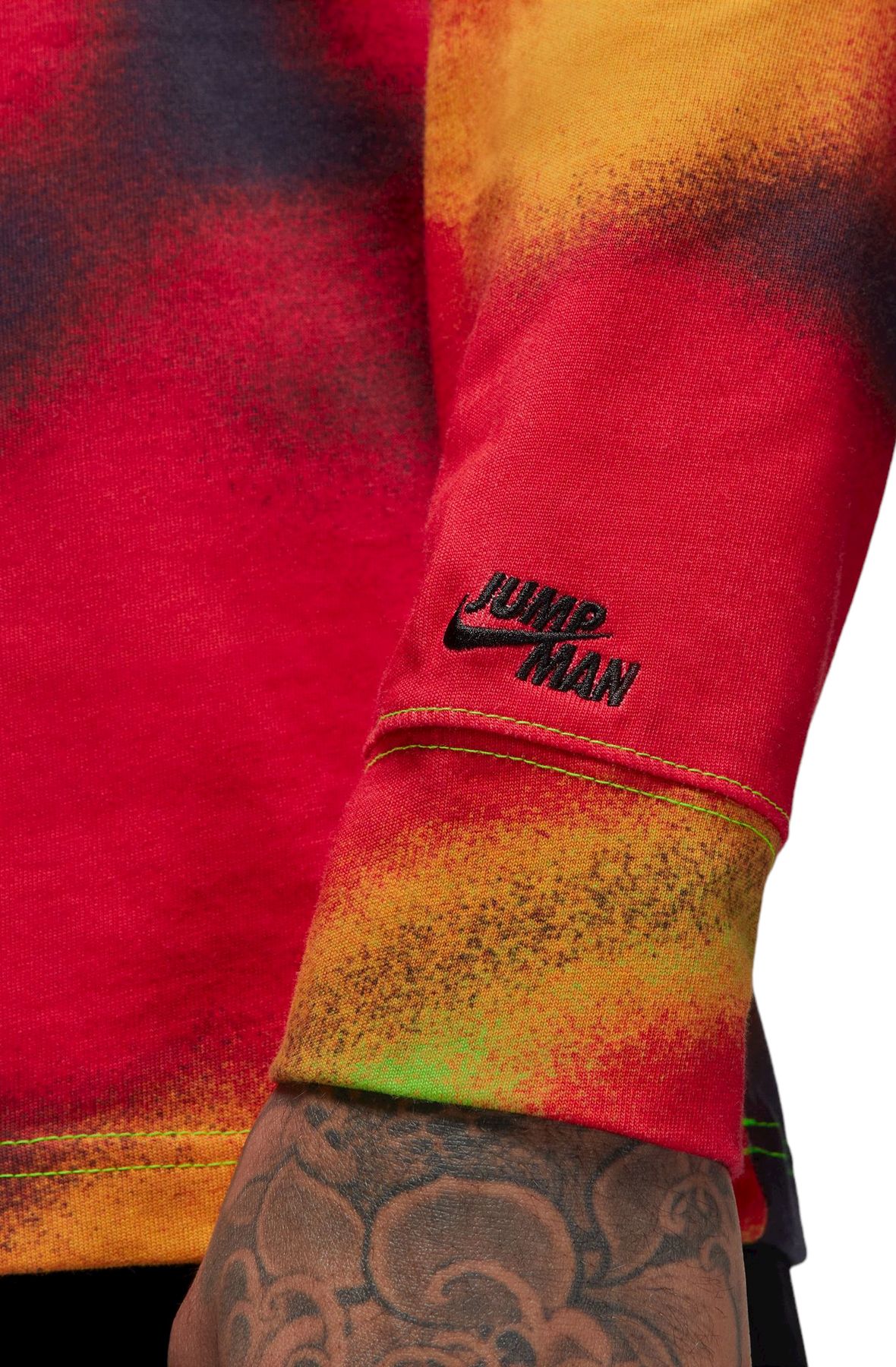 JORDAN Flight MVP 85 Long-Sleeve T-Shirt DV1478 010 - Shiekh