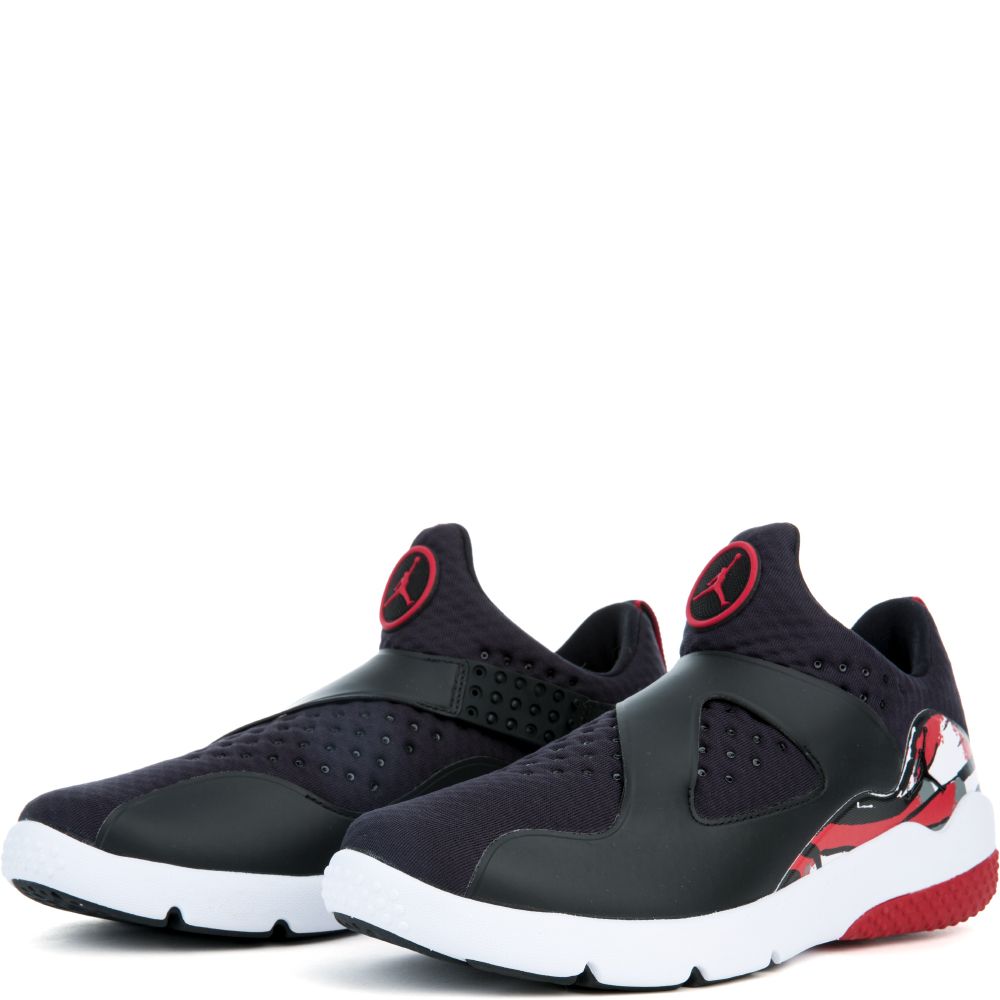 JORDAN MEN 'S JORDAN TRAINER ESSENTIAL 888122 016 - Shiekh