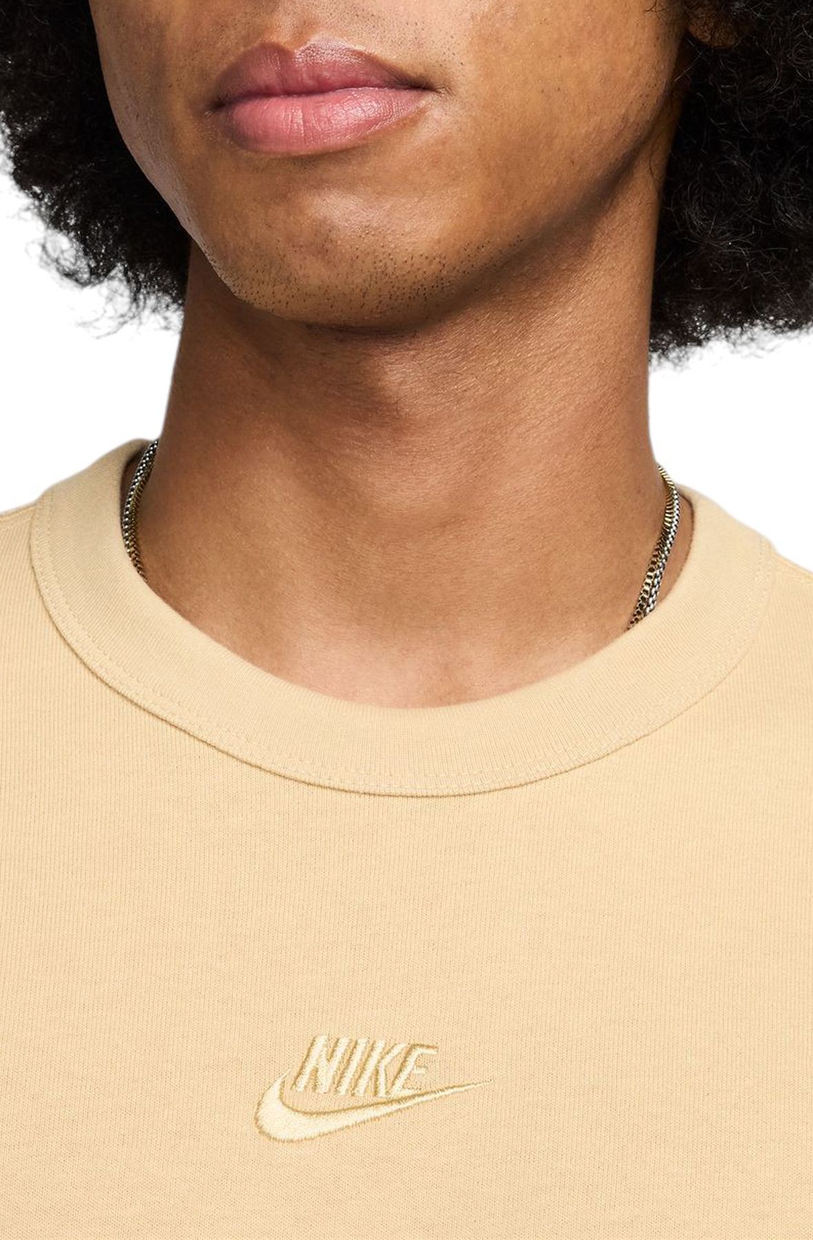 NIKE Sportswear Premium Essentials T-Shirt DO7392 252 - Shiekh