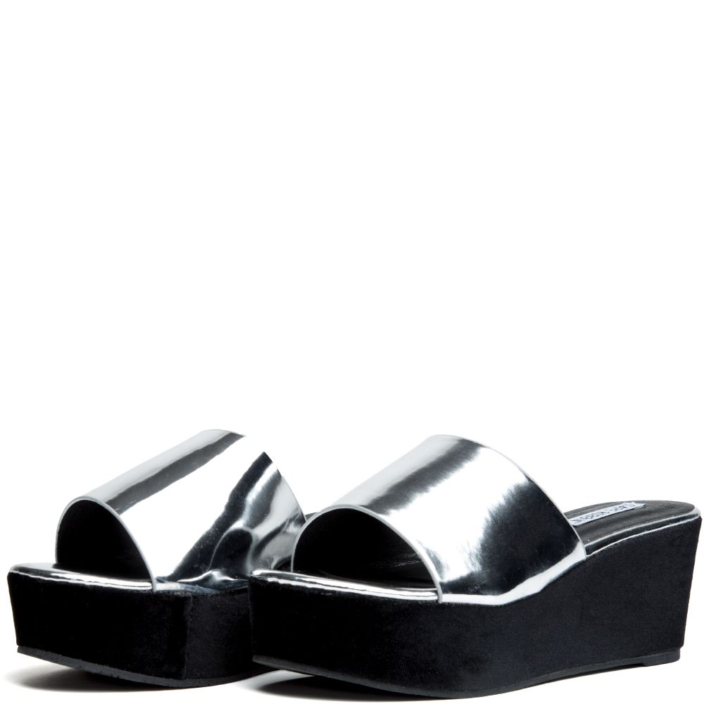CAPE ROBBIN Allie-2 Platform Sandal ALLIE-2/SILVER - Shiekh