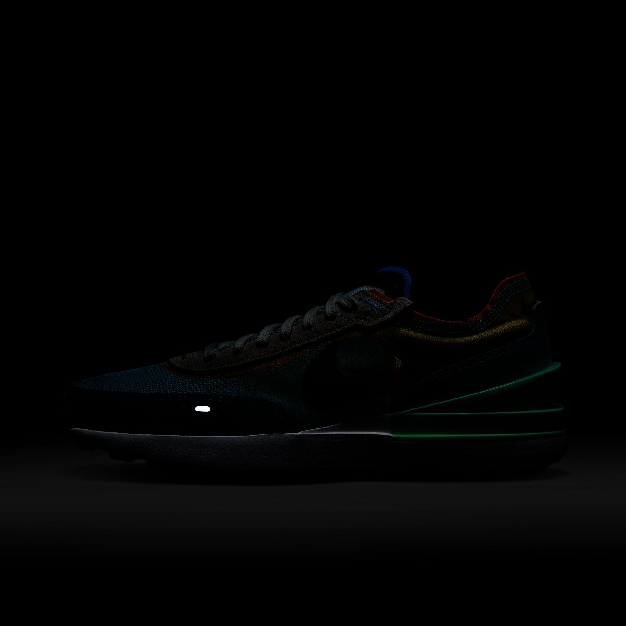 NIKE Waffle One SE DV2209 300 - Shiekh