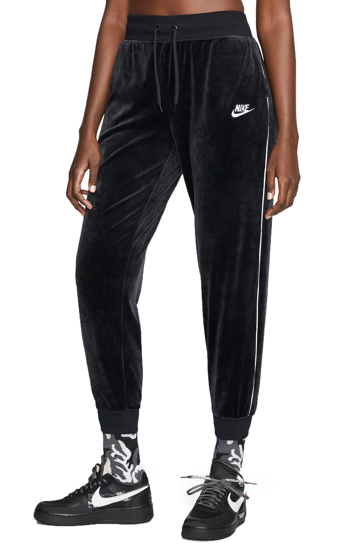 NIKE Sportswear Velour Heritage Pants BV5035 010 Shiekh
