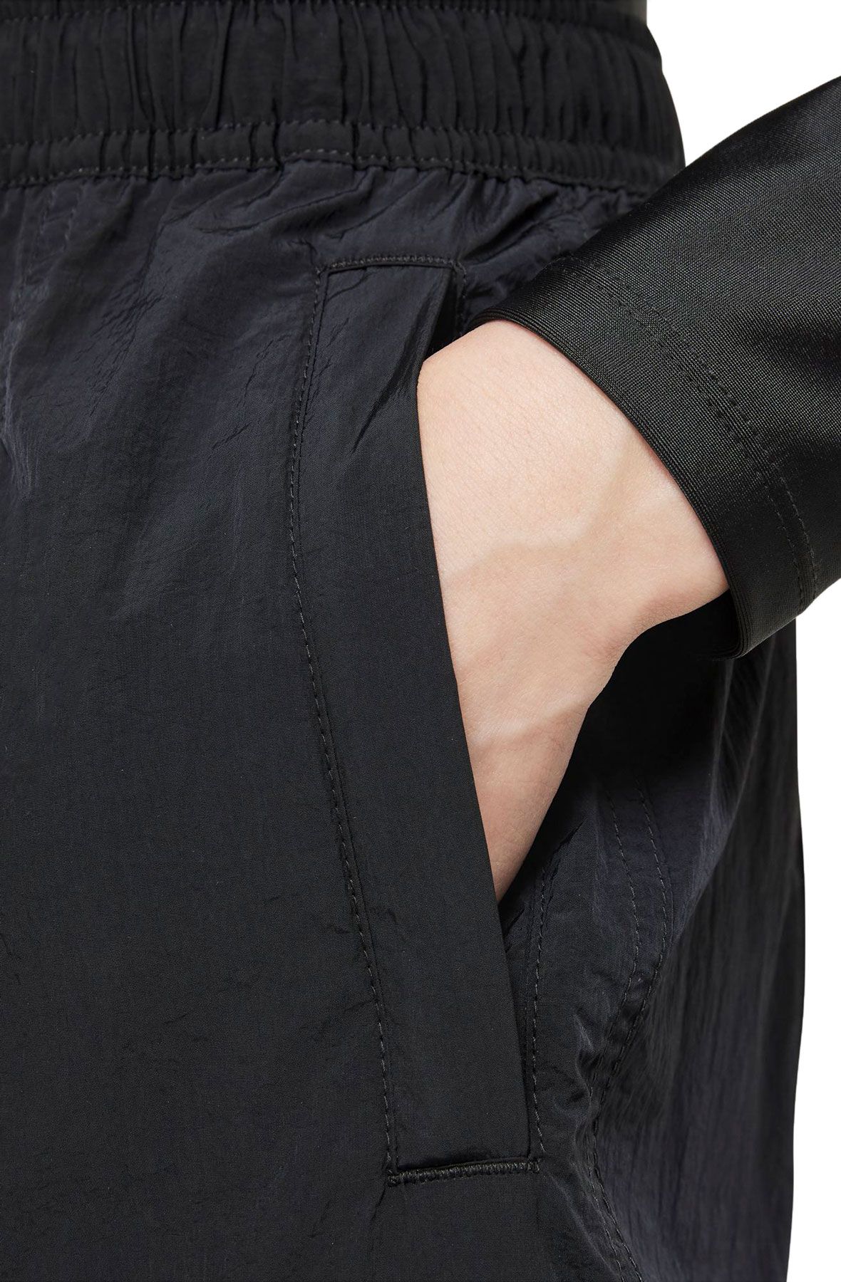 JORDAN Essentials Woven Pants DD6995 010 - Shiekh