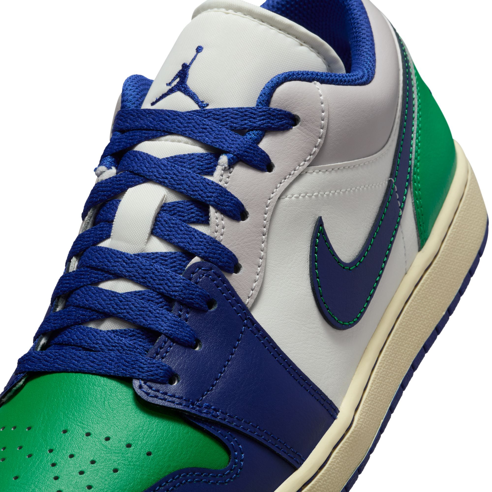 JORDAN Air 1 Low 553558 147 - Shiekh