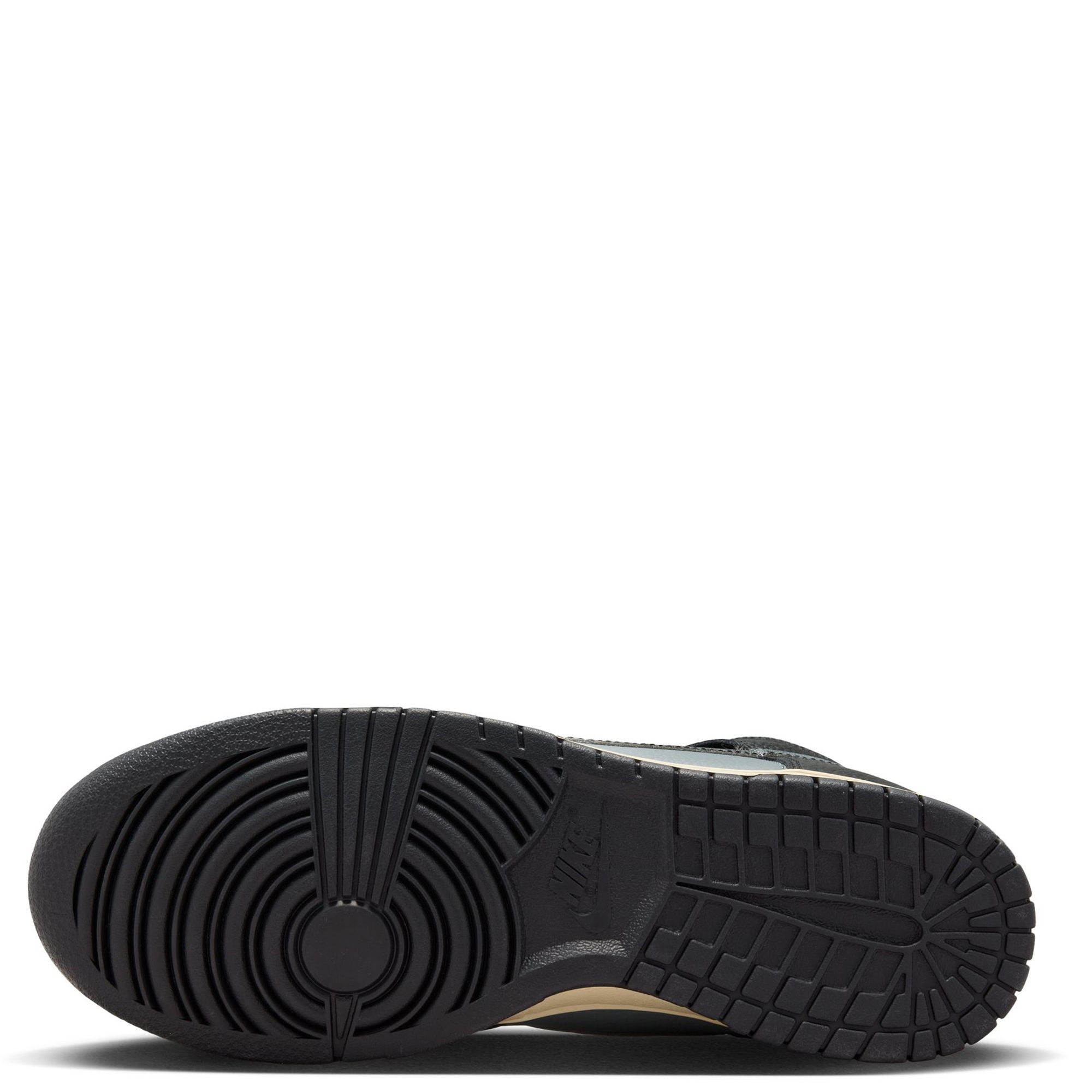 NIKE Dunk High Retro Premium DV7216 001 - Shiekh