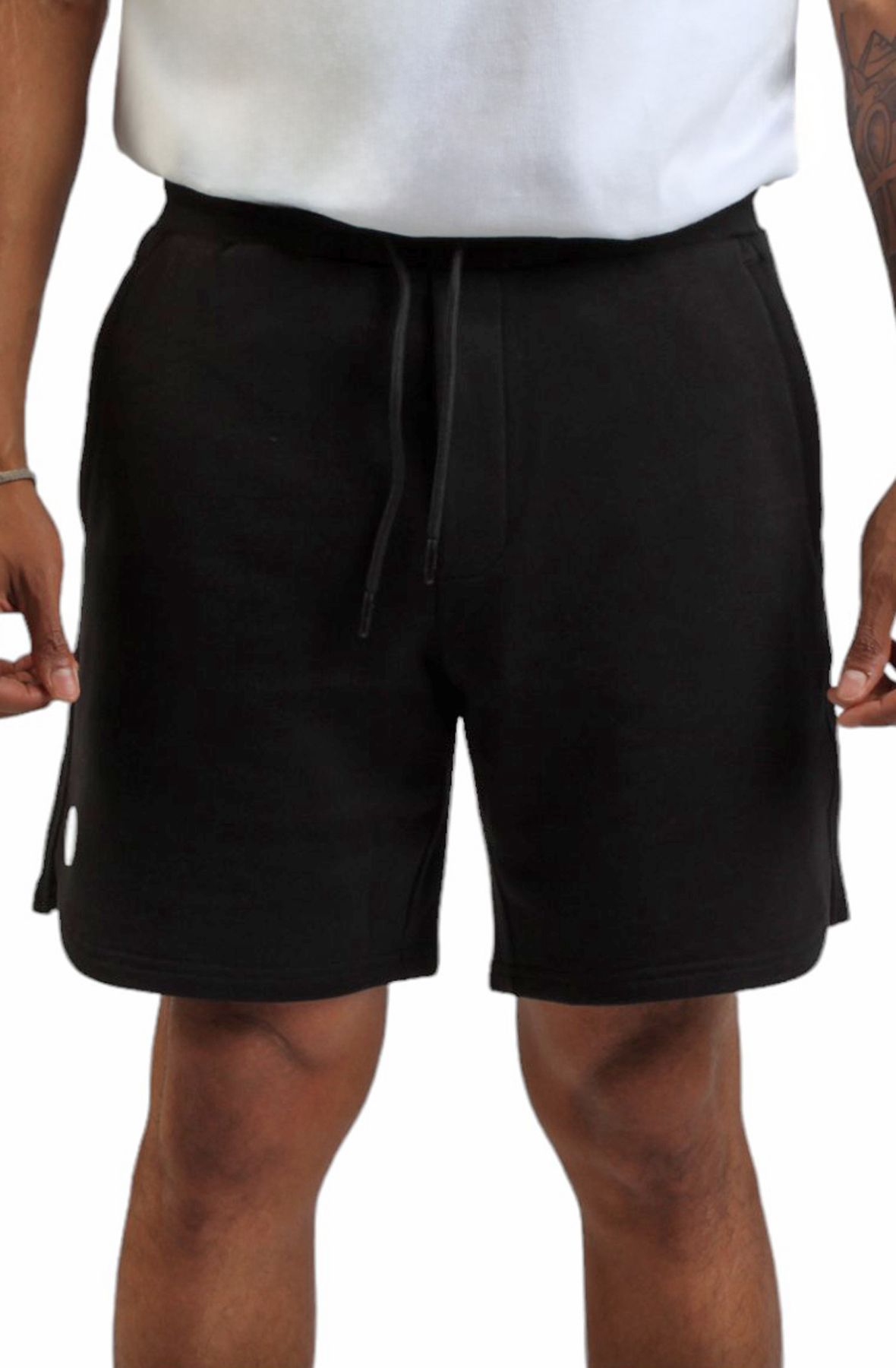 PAPER PLANES Elevation Core Short 700034BLK - Shiekh