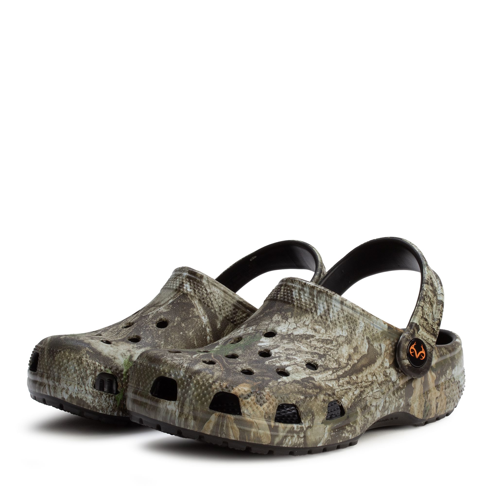 camo crocs