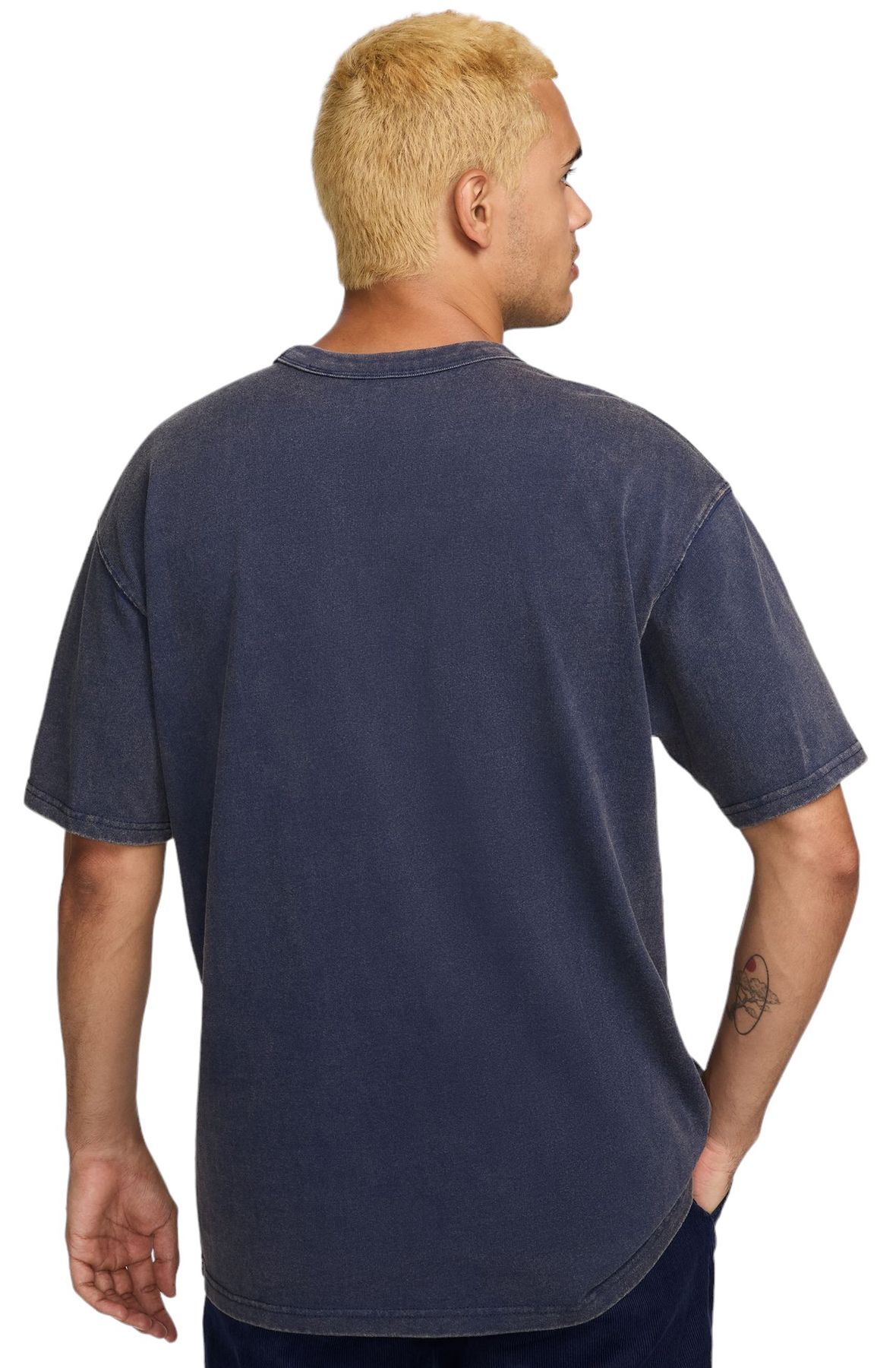 NIKE Premium Essentials T-Shirt FZ5383 410 - Shiekh