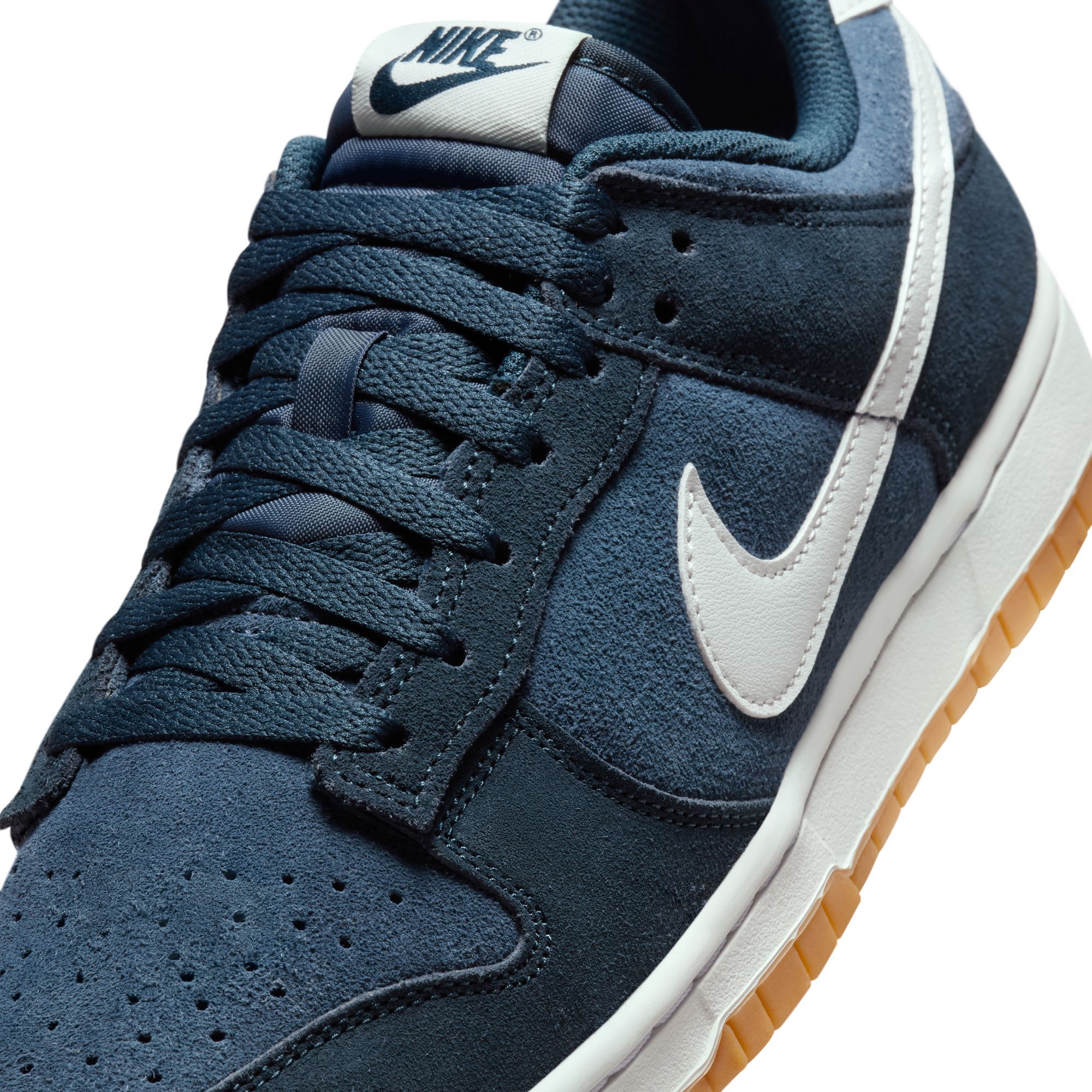 NIKE Dunk Low Retro SE HQ1931 400 - Shiekh NIKE Dunk Low Retro SE HQ1931 400 - Shiekh