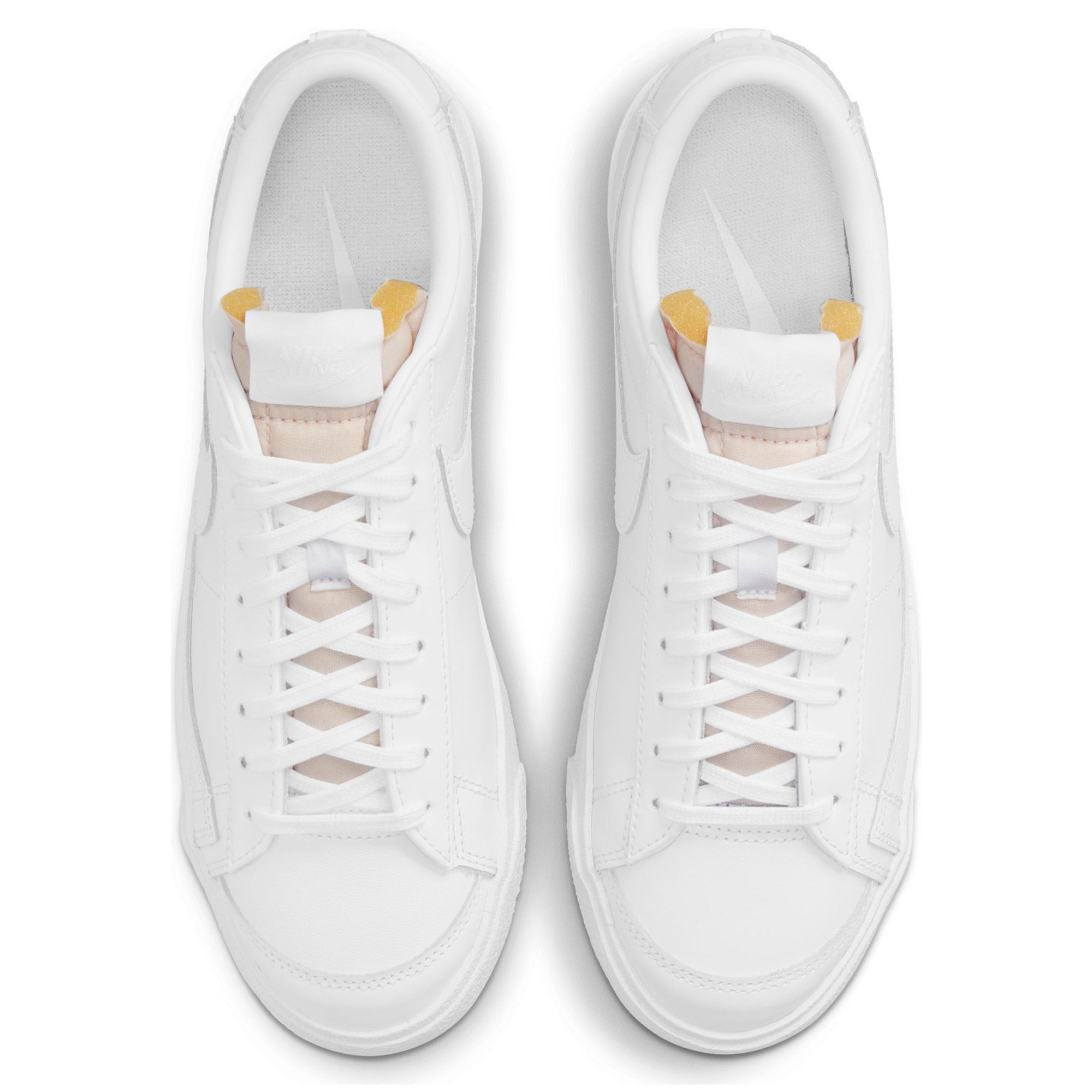 NIKE Blazer Low '77 DC4769 101 - Shiekh