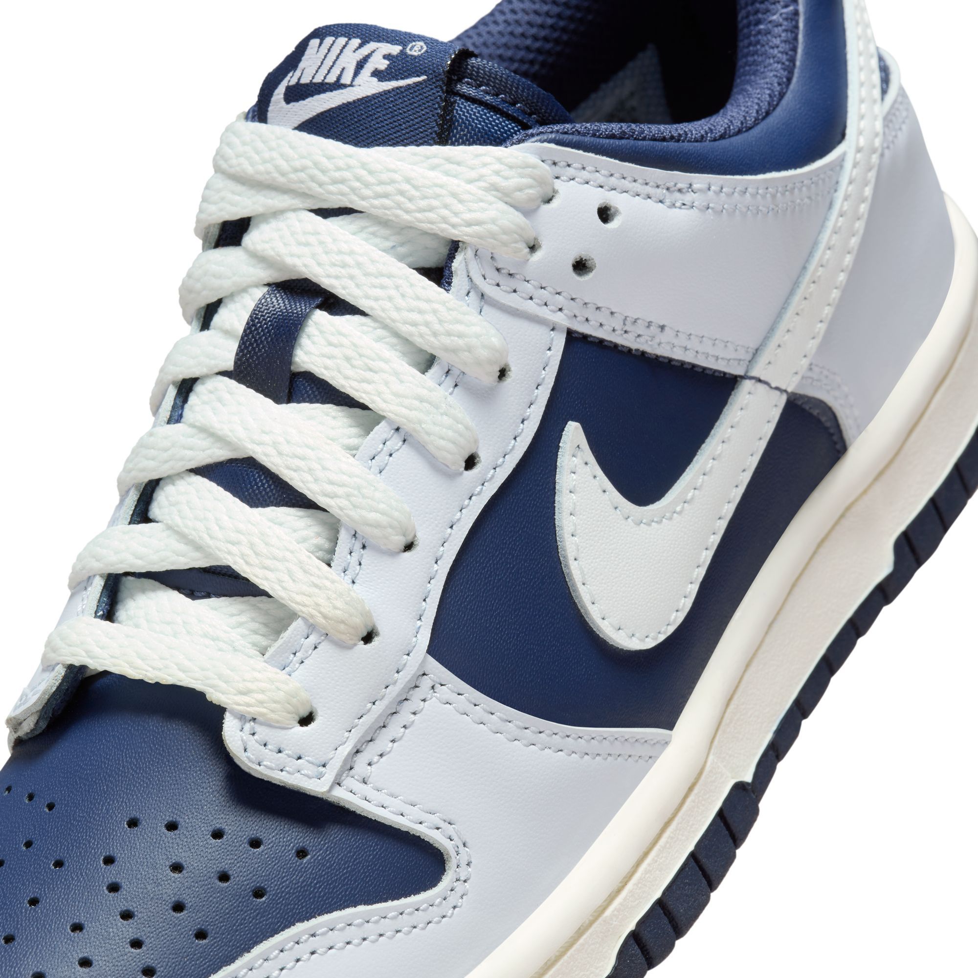 NIKE Grade School Dunk Low FB9109 002 - Shiekh
