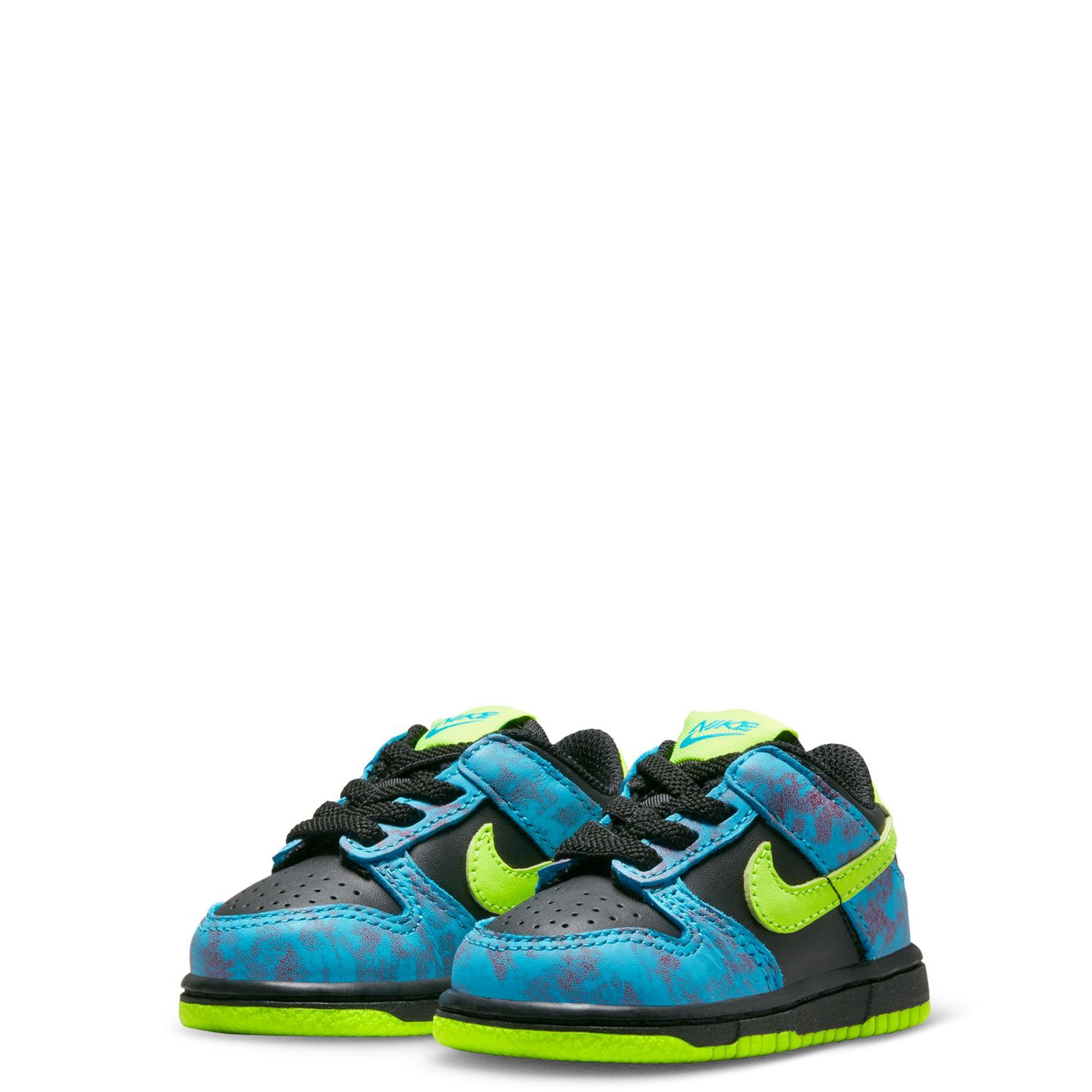 NIKE Toddler Dunk Low SE DV1697 900 - Shiekh