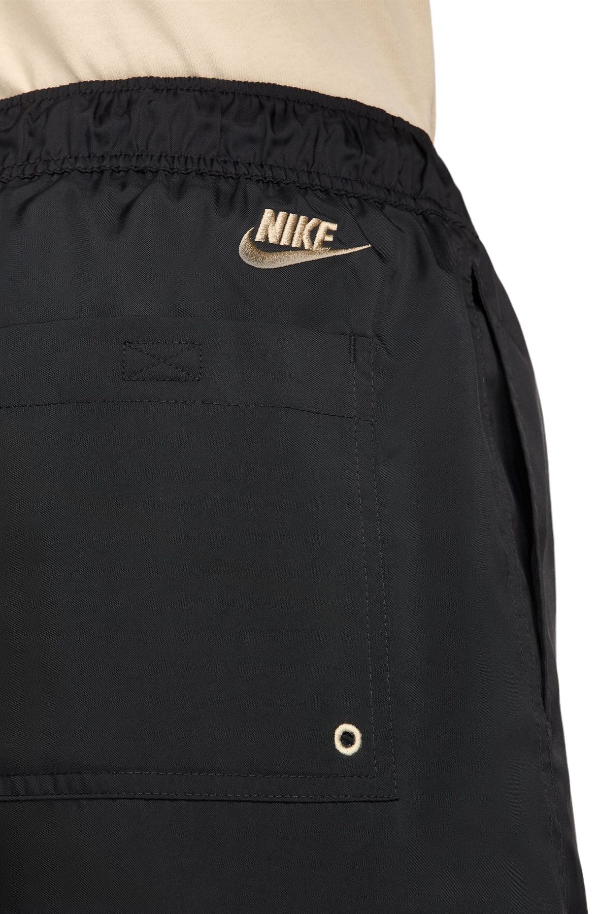 NIKE Club Flow Short SHS II HJ6905 010 - Shiekh