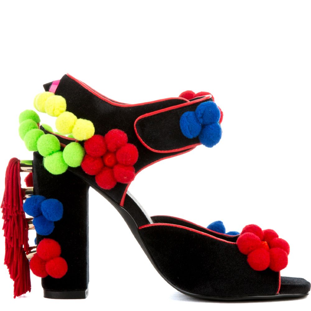 JC DOSSIER Privileged by J.C. Dossier: Fiore Heels FIORE BLACK - Shiekh