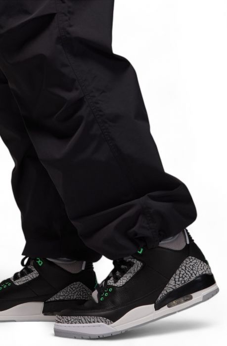 JORDAN Essentials Woven Pants FV7306 010 - Shiekh