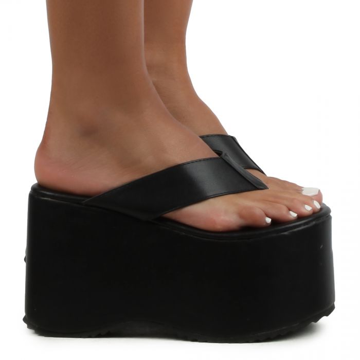 CC APPAREL AND DESIGN, INC. Wedge Platform Sandal BURNING-BLK - Shiekh