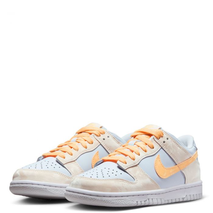 NIKE Grade School Dunk Low FB9109 100 - Shiekh