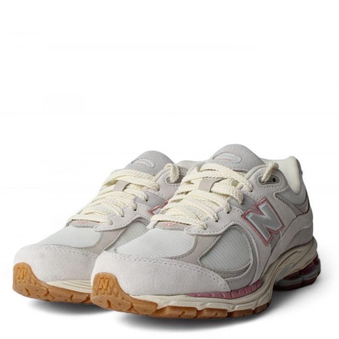 NEW BALANCE 2002R M2002RPM - Shiekh
