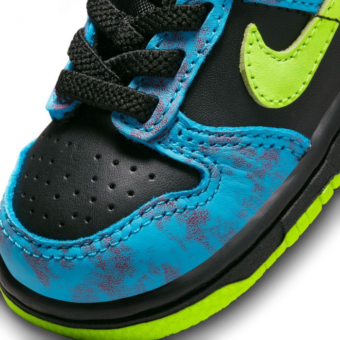 NIKE Toddler Dunk Low SE DV1697 900 - Shiekh
