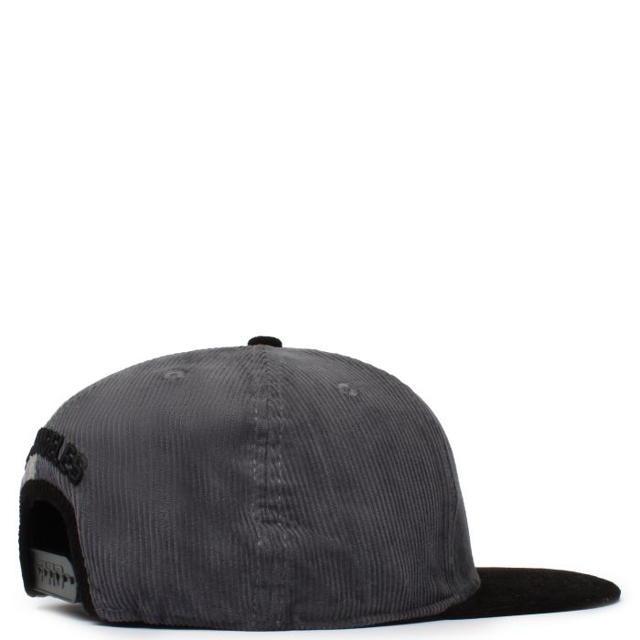 PRO STANDARD Los Angeles Kings Snapback HLK762040-GMU - Shiekh