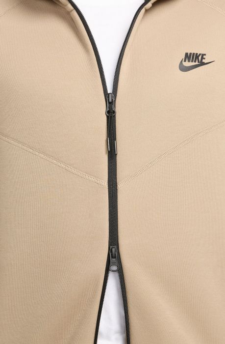 NIKE Sportswear Tech Fleece Windrunner FB7921 247 - Shiekh