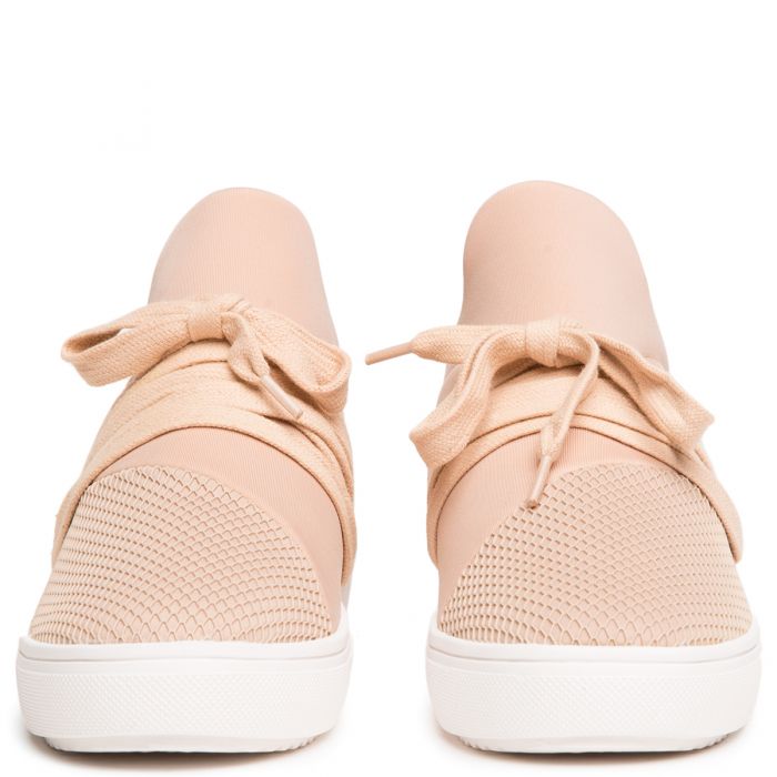 STEVE MADDEN Steve Madden Lancer 450 Women's Sneaker LANCER 450 - Shiekh