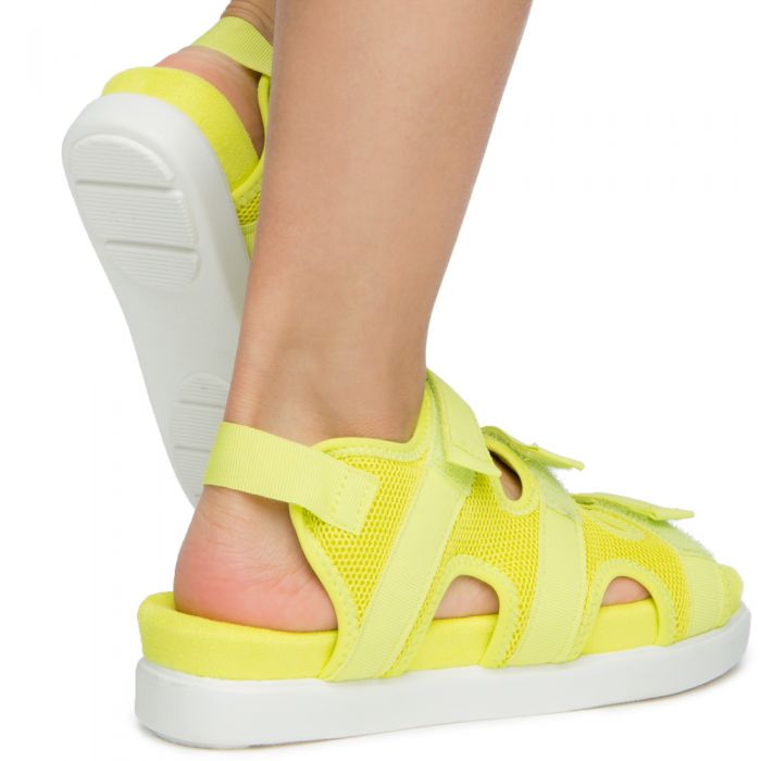 BAMBOO KIKI-26 3 VELCRO STRAP SPORT SANDALS JPM KIKI-26-NYL - Shiekh
