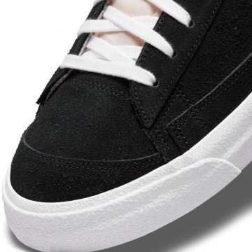 NIKE Blazer Low '77 DA7254 001 - Shiekh