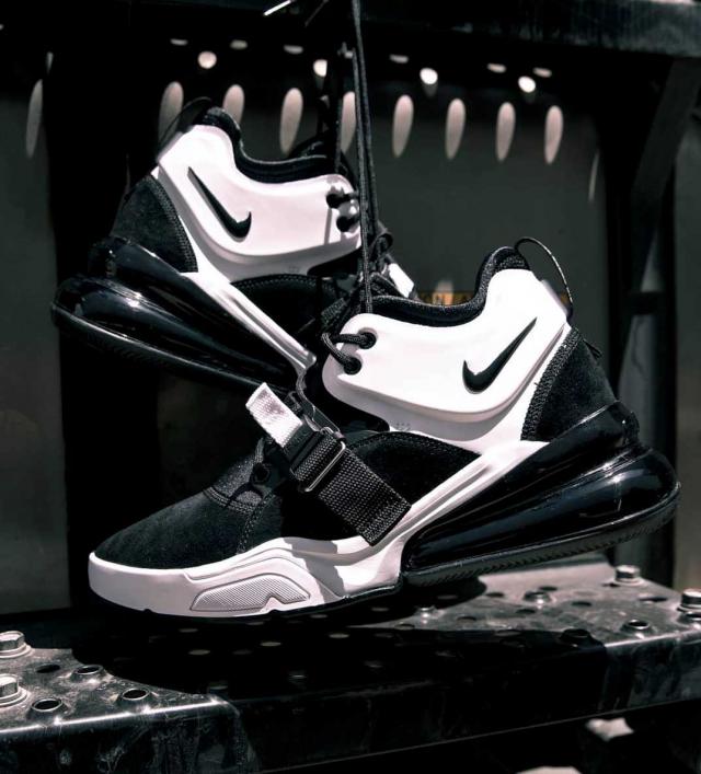 Lifestyle Sneakers, Athletic Shoes & Wear | Shiekh