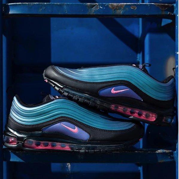 Lifestyle Sneakers, Athletic Shoes & Wear | Shiekh